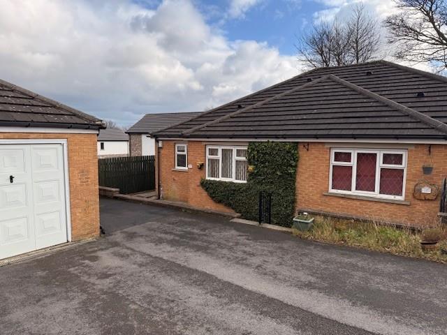 All Alone Road, Idle, Bradford - Sugdens Estate Agent